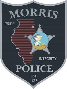 Morris authorities remove occupant from submerged car | 103.9 WLPO ...
