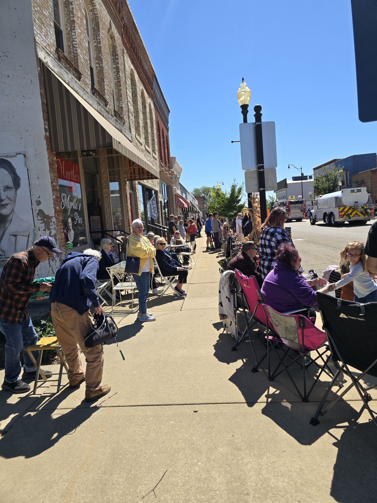 Homestead Festival parade marches past big Princeton crowd | 103.9 WLPO ...