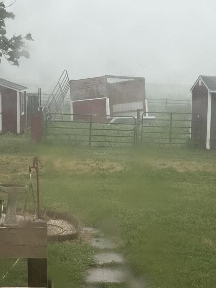 Plenty Of Lightning, Wind, And Rain With Wednesday Storms | 103.9 WLPO ...