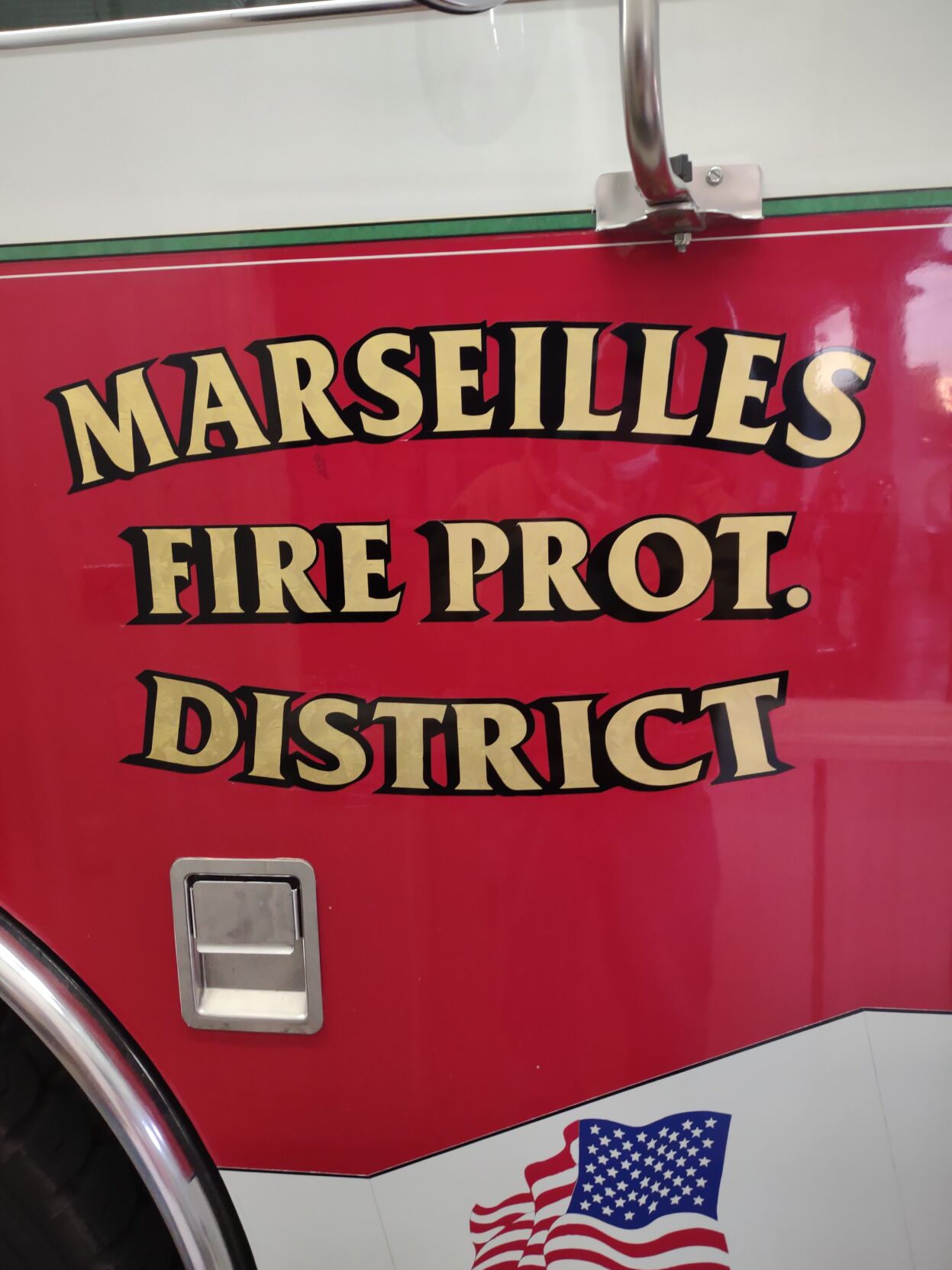 Brief House Fire In Marseilles | 103.9 WLPO | starvedrock.media
