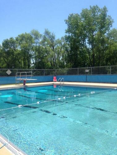 Spring Valley City Pool | | starvedrock.media