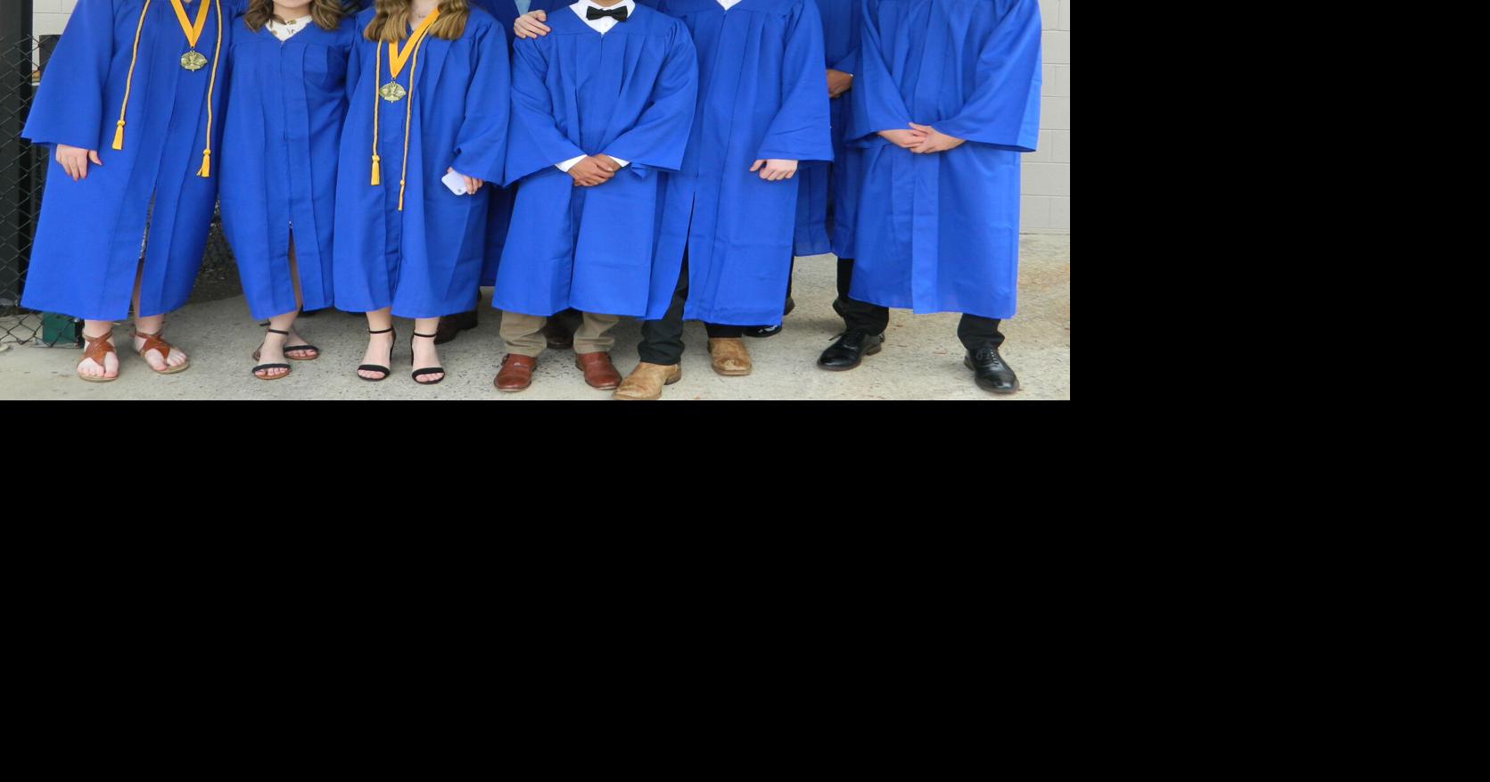 Ten Southview Christian students receive diplomas at 40th commencement