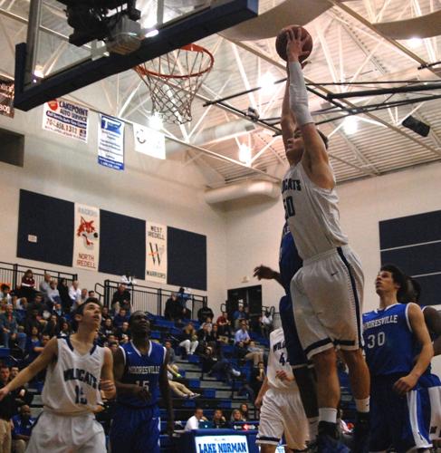PREP BOYS BASKETBALL: Seacat scores 30 in Lake Norman's rout of Mooresville