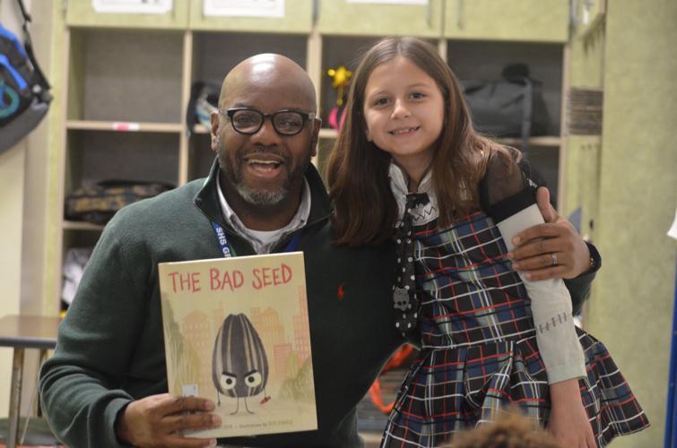 Read Across America: Cloverleaf Elementary celebrates a love of reading