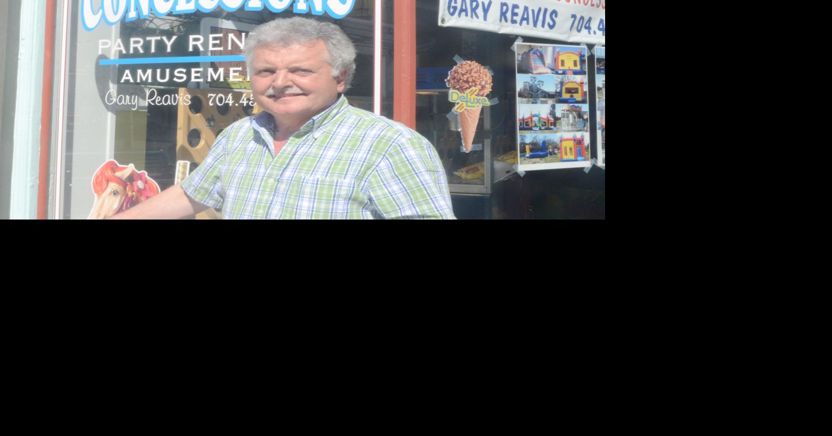 COLUMN: From cotton candy to bounce houses, Gary Reavis knows fun