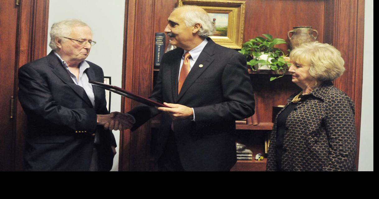 Plyler awarded Mayor’s Cup for contributions to downtown