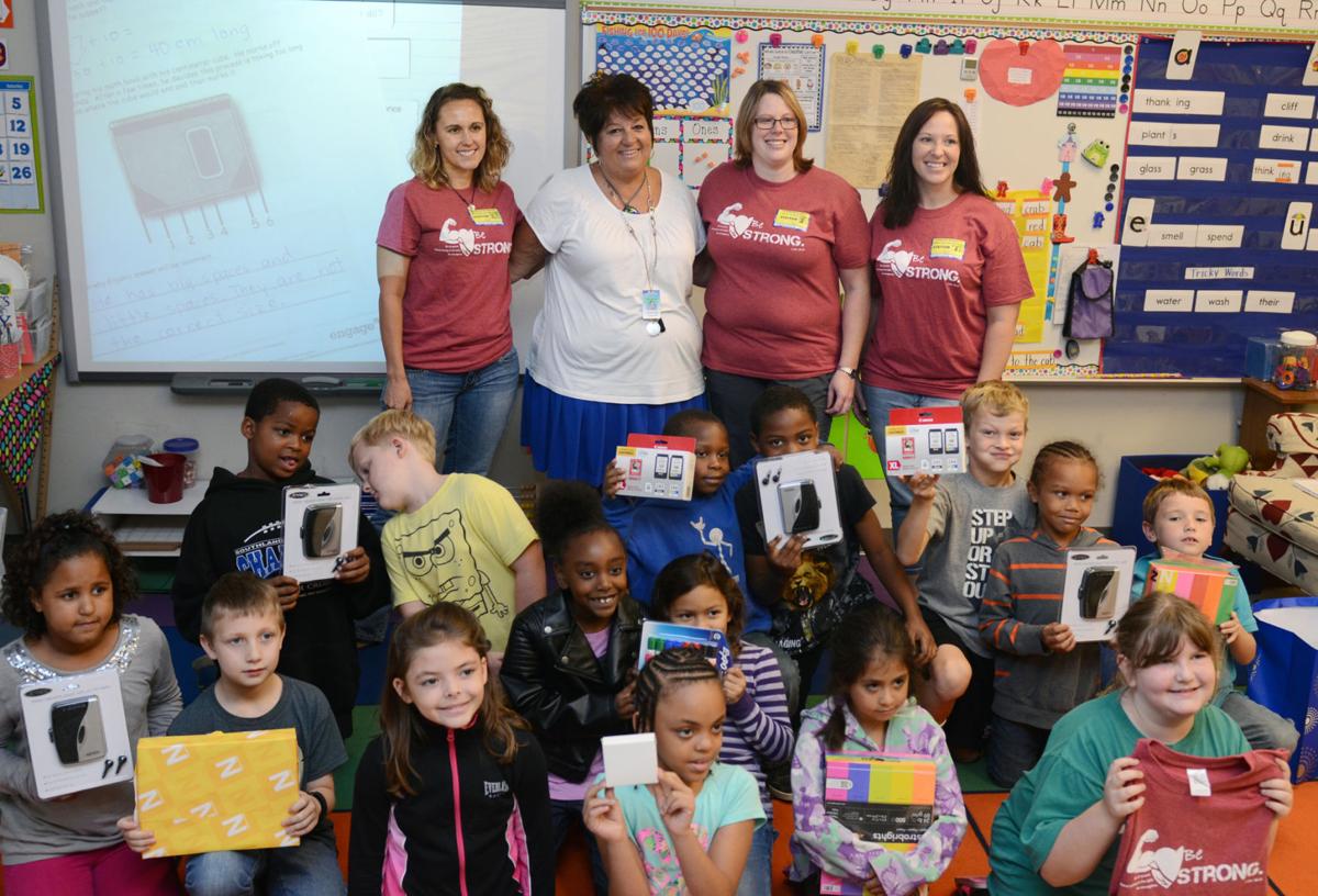 Cloverleaf Elementary teacher given award for teacher of the year ...