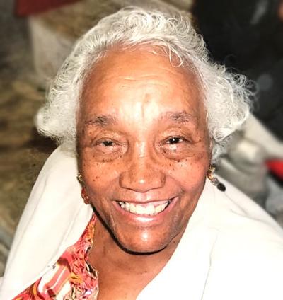 Dacons, Edith Grace Carter