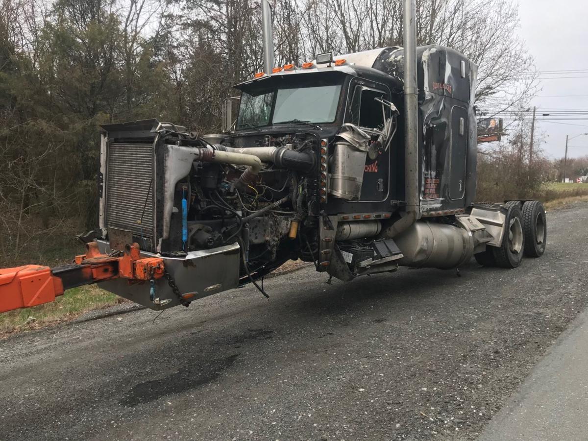 I-40 now open after cattle truck crash that killed half the cows on ...