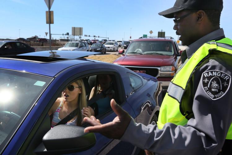 Spring break, sunshine lead to Forest Park traffic jams