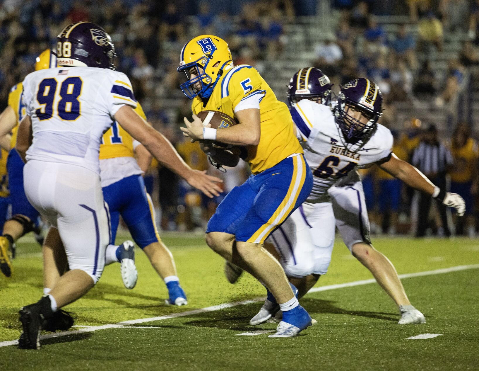 Eureka grinds out a road victory over Francis Howell to open season