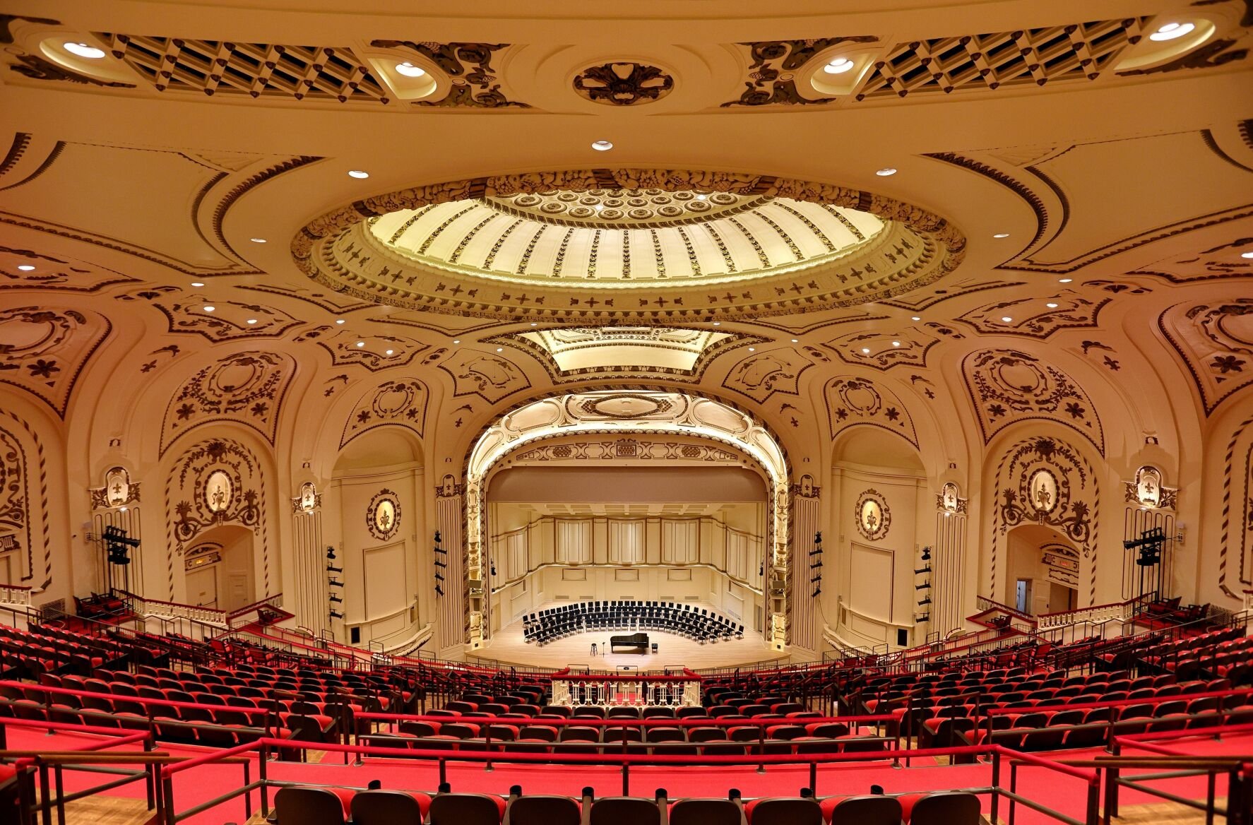 St. Louis Symphony Orchestra returns to renovated Powell Hall with ...