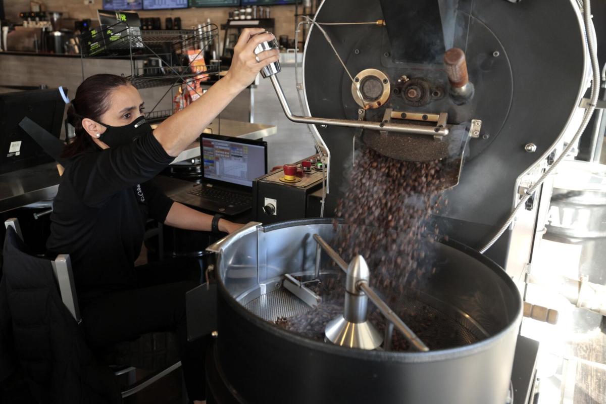 At Cardinals spring training, widow grieves in coffee shop