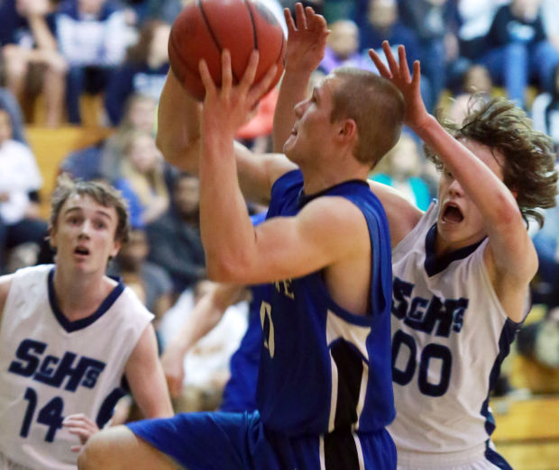 Moore powers No. 3 Duchesne past No. 4 St. Charles
