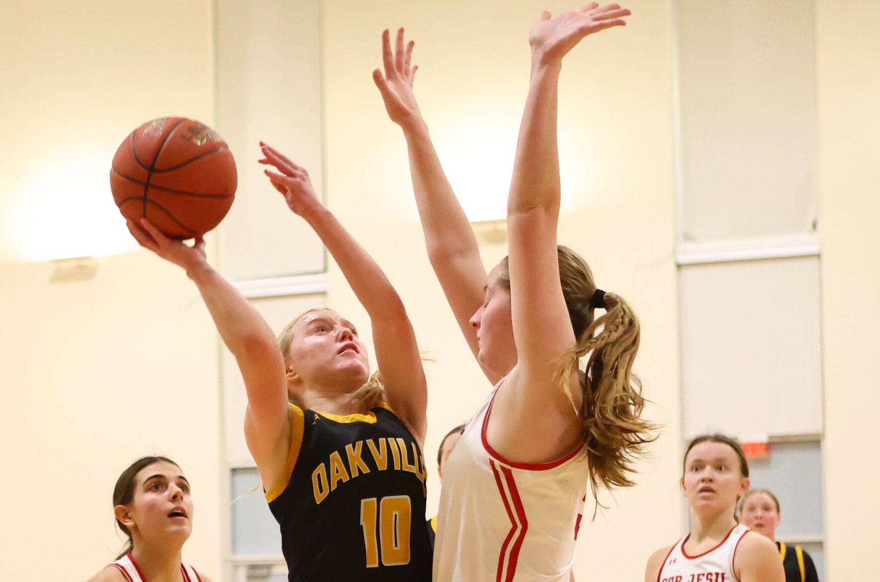 Cor Jesu takes advantage of senior night freedom to knock off Oakville