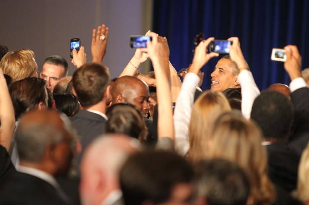 Obama swings through St. Louis