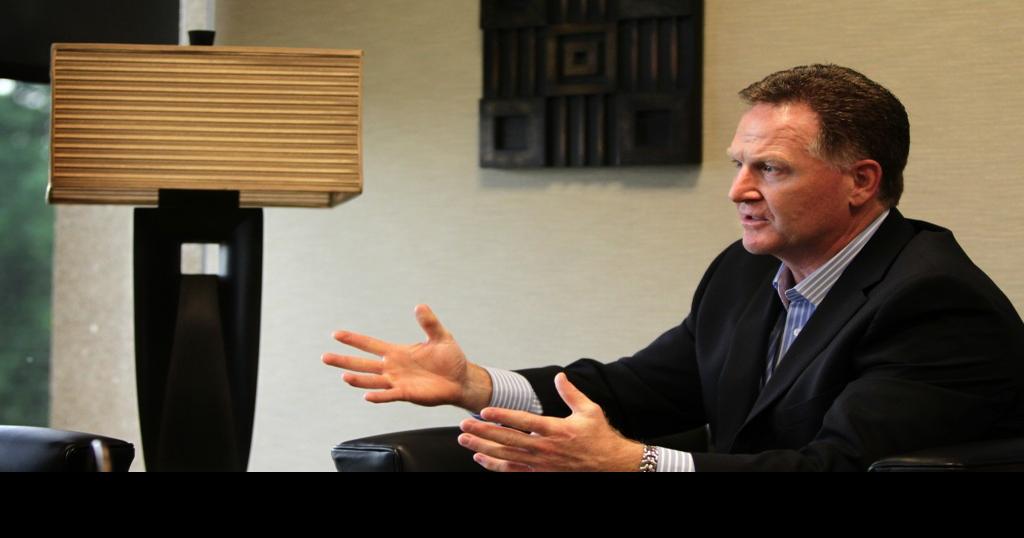 Mallinckrodt CEO's pay rises 29 percent to $12.6 million