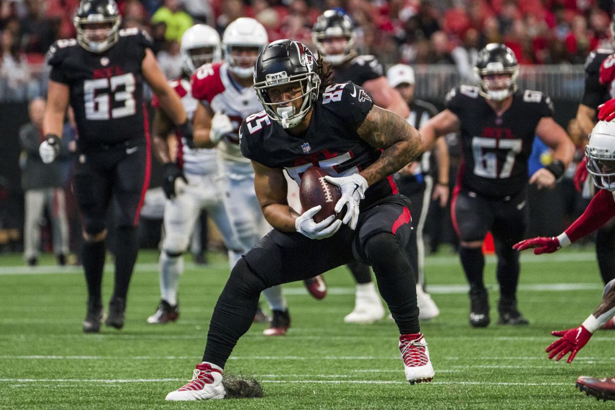 Kirkwood native MyCole Pruitt re-signs with NFL's Atlanta Falcons