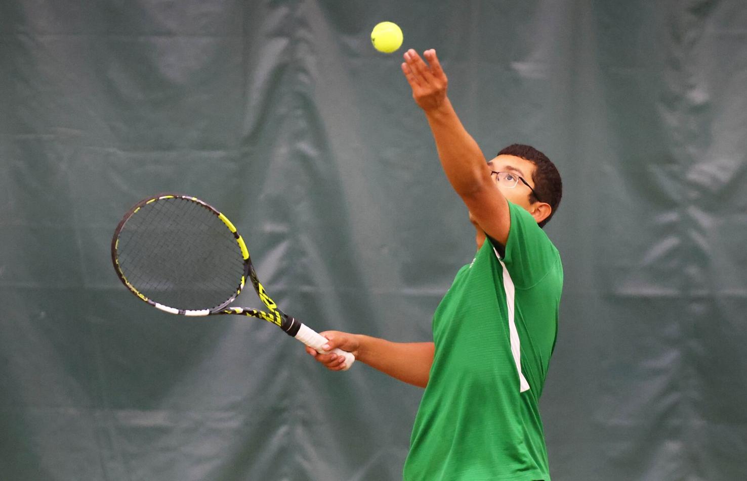 Eureka's Rocco Regnier stays unbeaten with district title in comeback ...