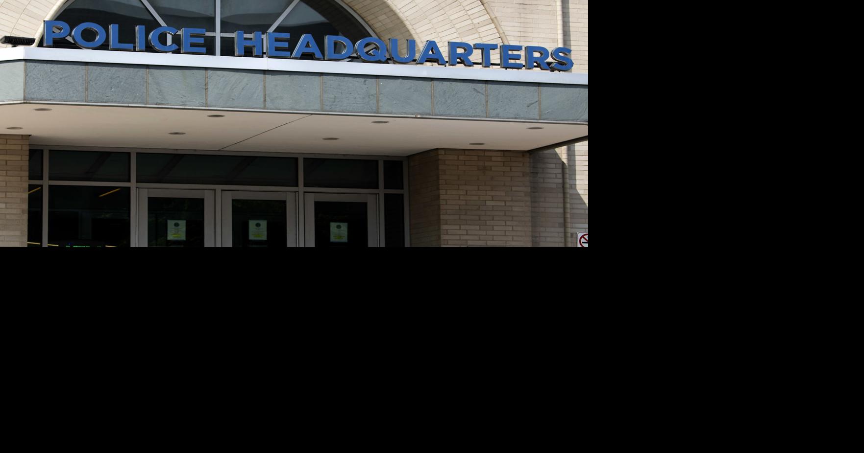 SWAT weapons stolen from St. Louis police headquarters