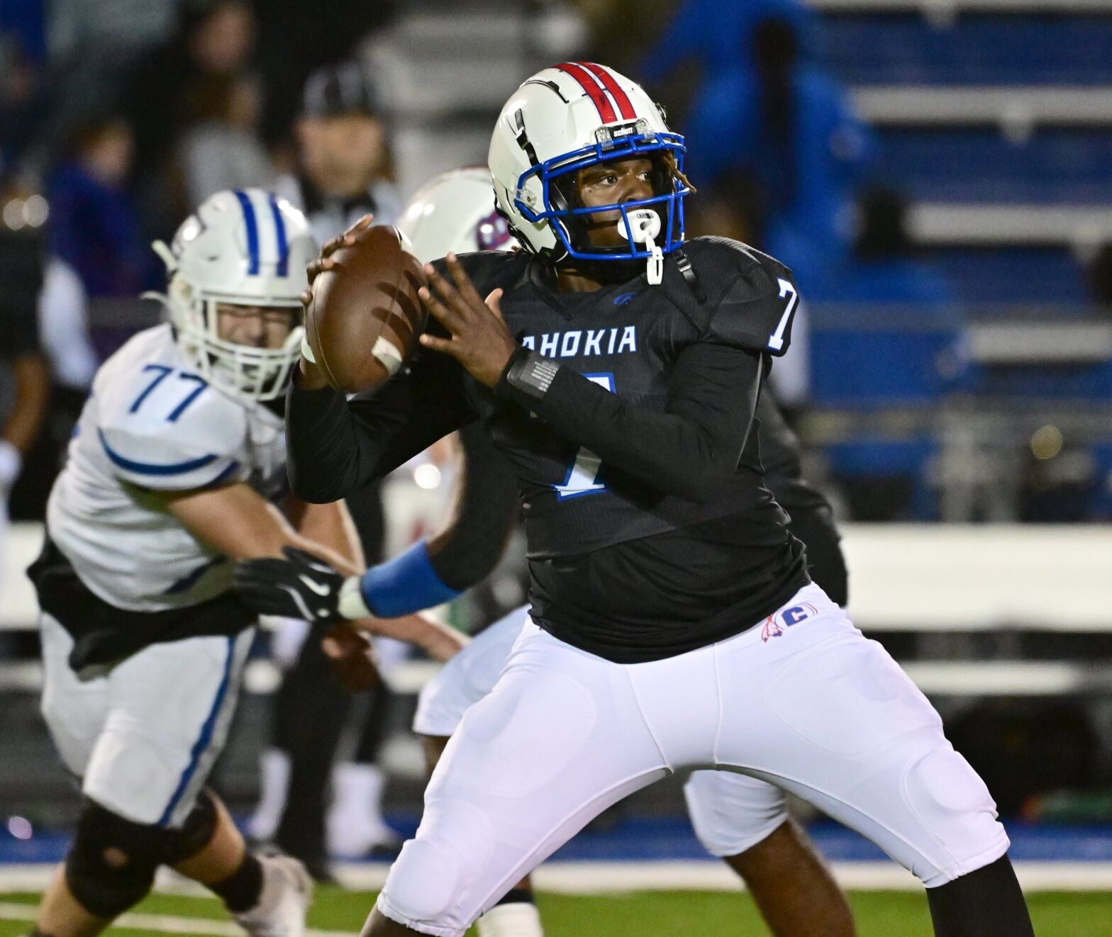 Cahokia hits on big plays to battle past Columbia for first playoff win ...