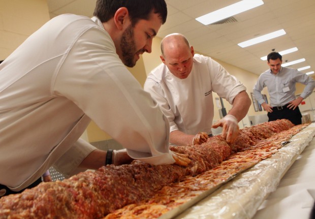 Local chef creates 500-pound 'hog log'