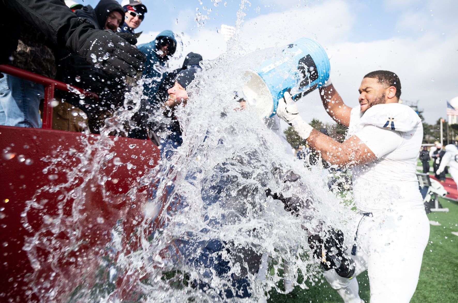 Dierre Hill Jr. scores seven touchdowns to lead Althoff to first state ...