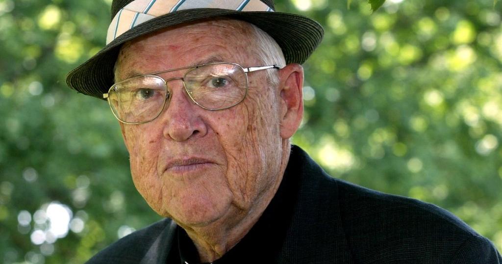 Rev. William Barnaby Faherty dies; noted St. Louis historian
