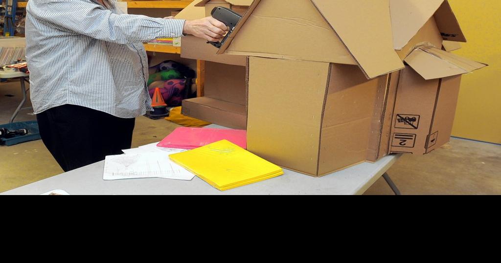 Edwardsville YMCA creates cartoon-themed float for Halloween parade