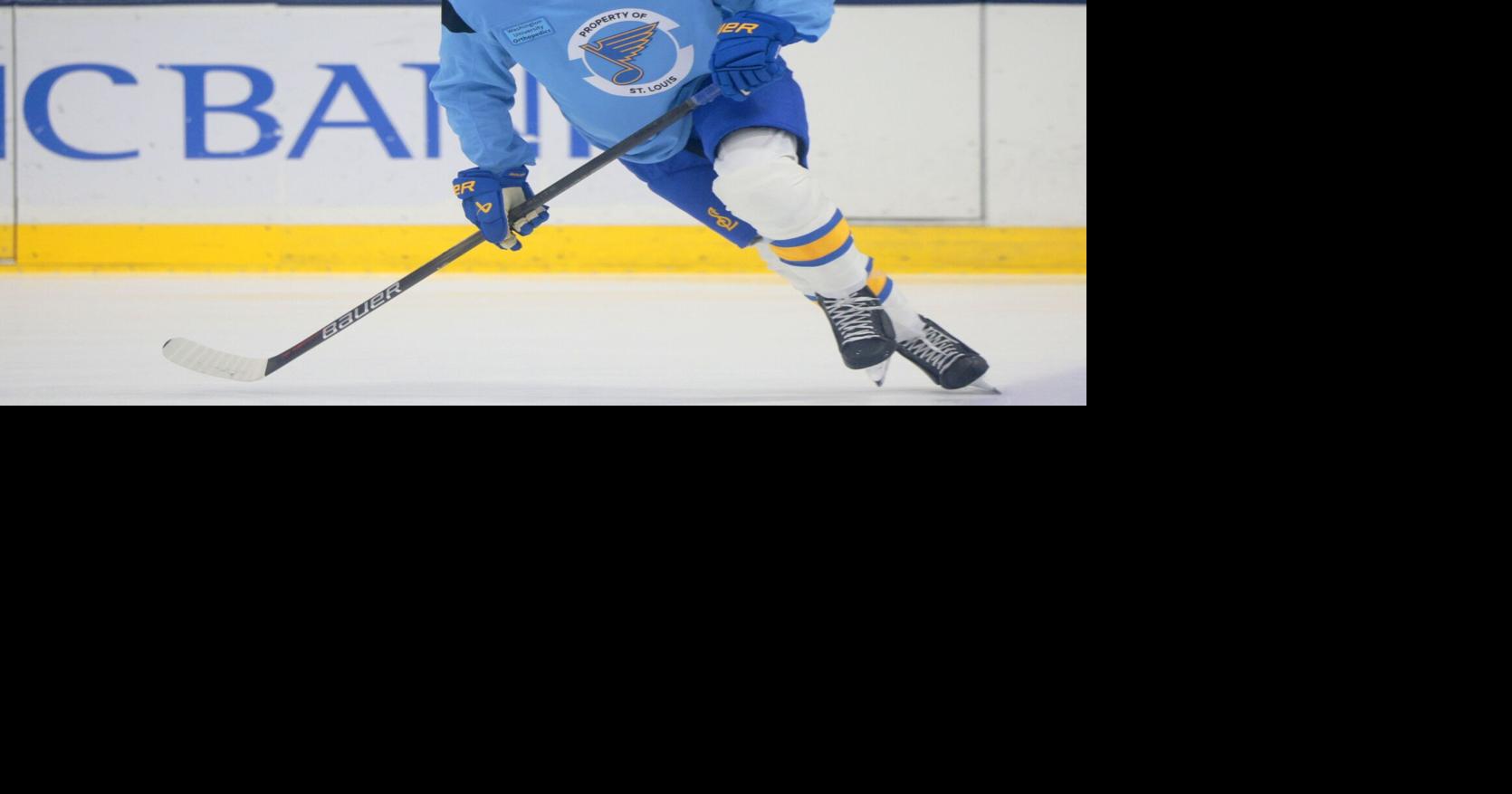Blues defenseman Logan Mailloux opens up about early struggles: 'I ...