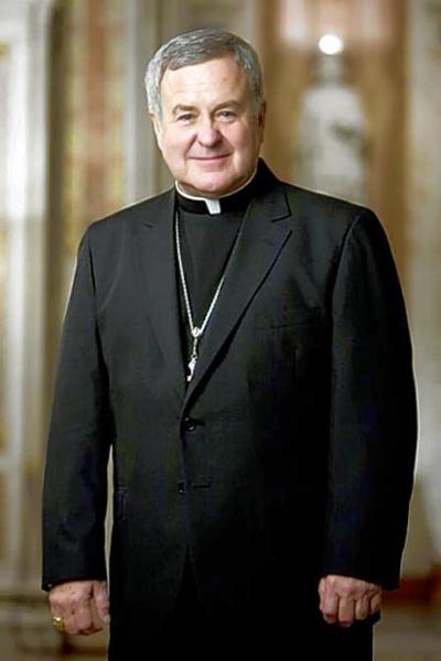 St. Louis archbishop denounces federal mandate