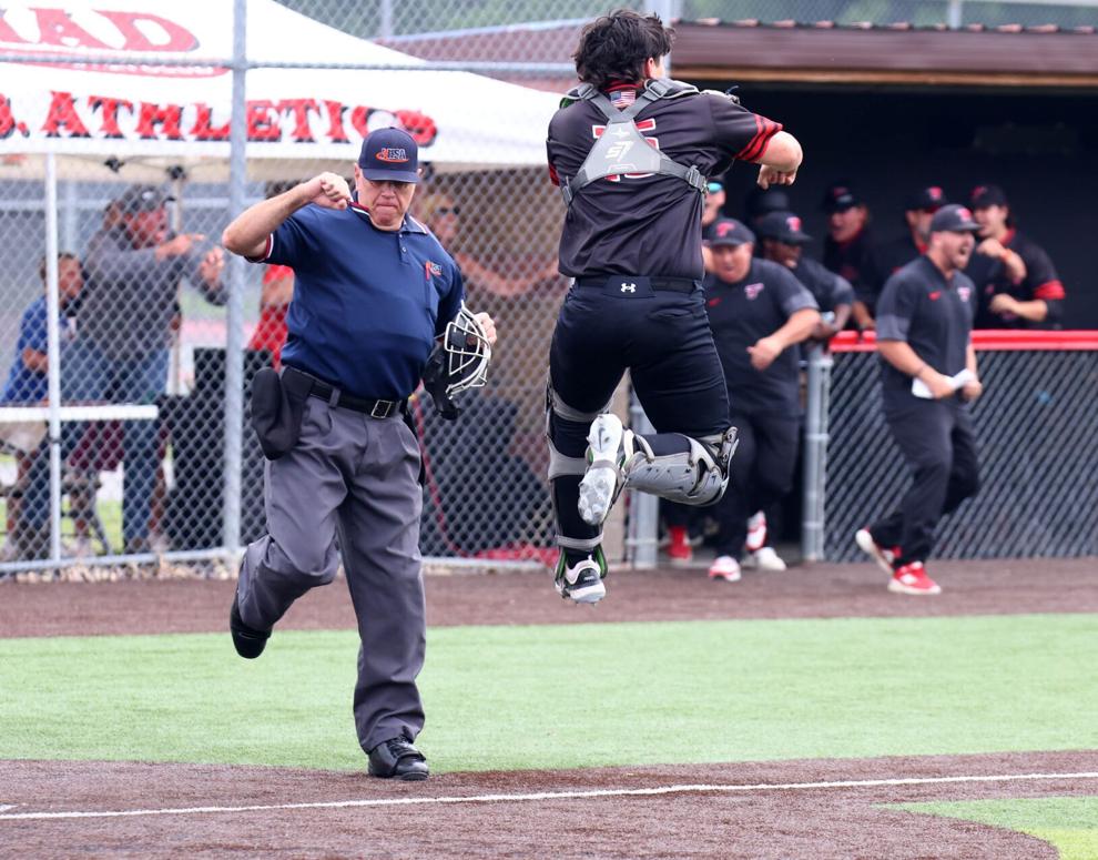 Triad captures 3A sectional baseball title over rival Mascoutah in 9 ...