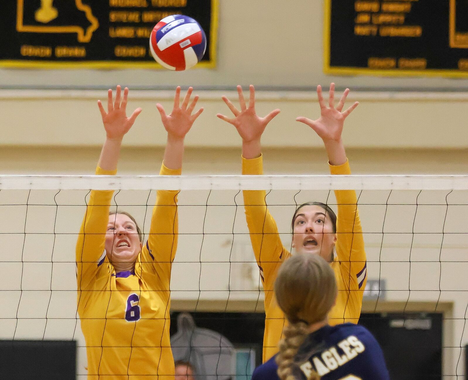Eureka focuses on positives; first Rockwood Invitational a success: Girls volleyball notebook