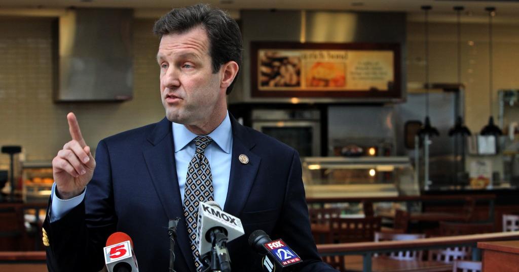 St. Louis' 28th Ward Democrats endorse Carnahan