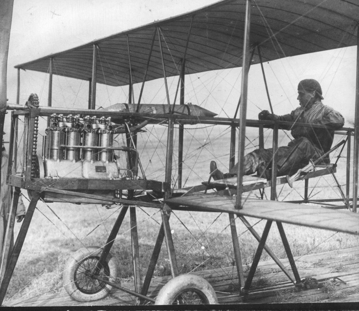 Gallery: A fly-by look at St. Louis' aviation history