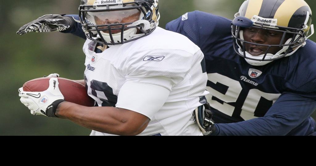 Stewart looks strong at safety for Rams