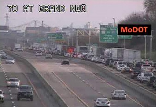 Shooting closes eastbound I-70 in St. Louis