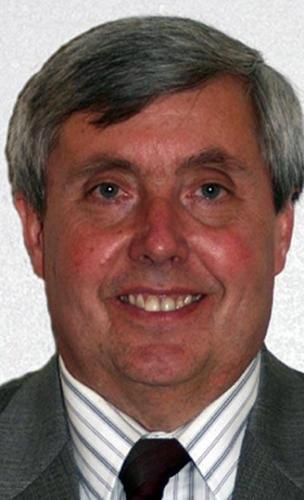 Denham faces Macek in Pontoon Beach mayoral race