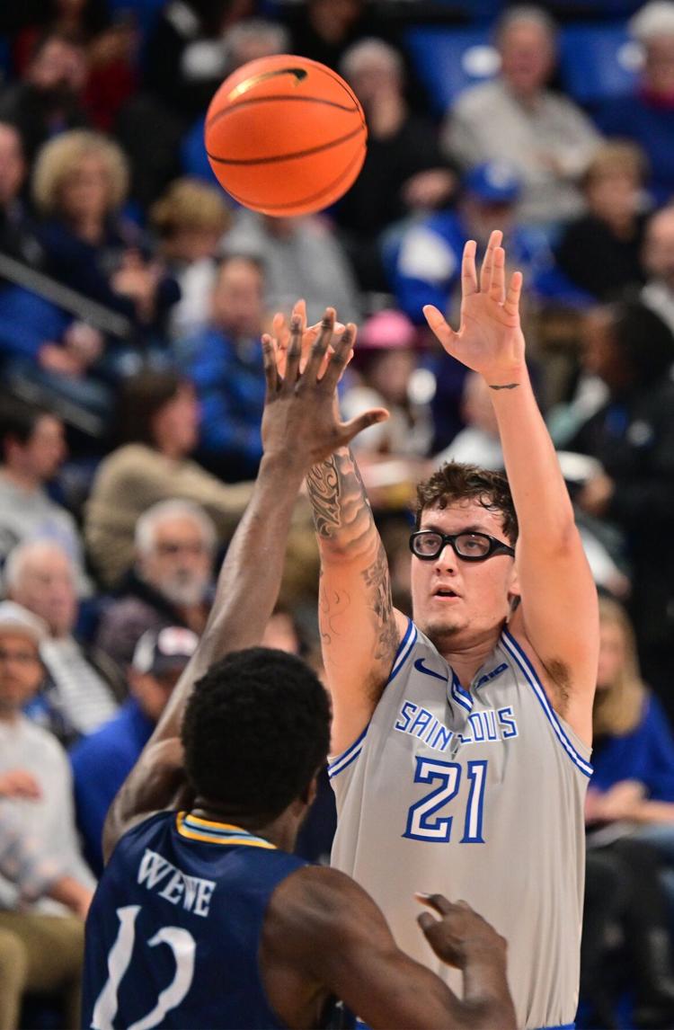 A rusty Robbie Avila returns to SLU's lineup as Billikens bounce back ...