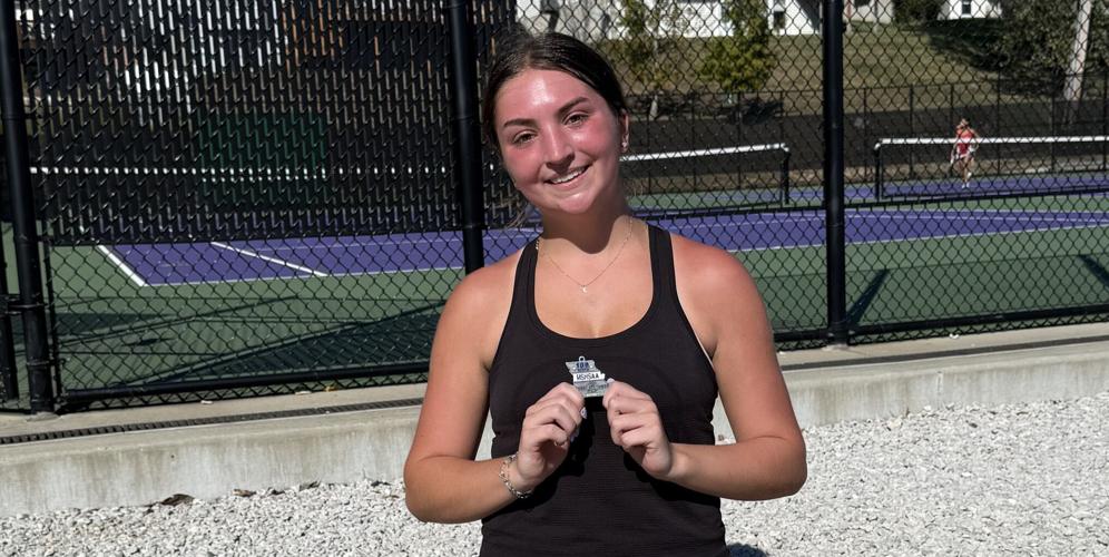 Ursuline's Emmie Kinder earns shot at 4th girls tennis state medal in ...
