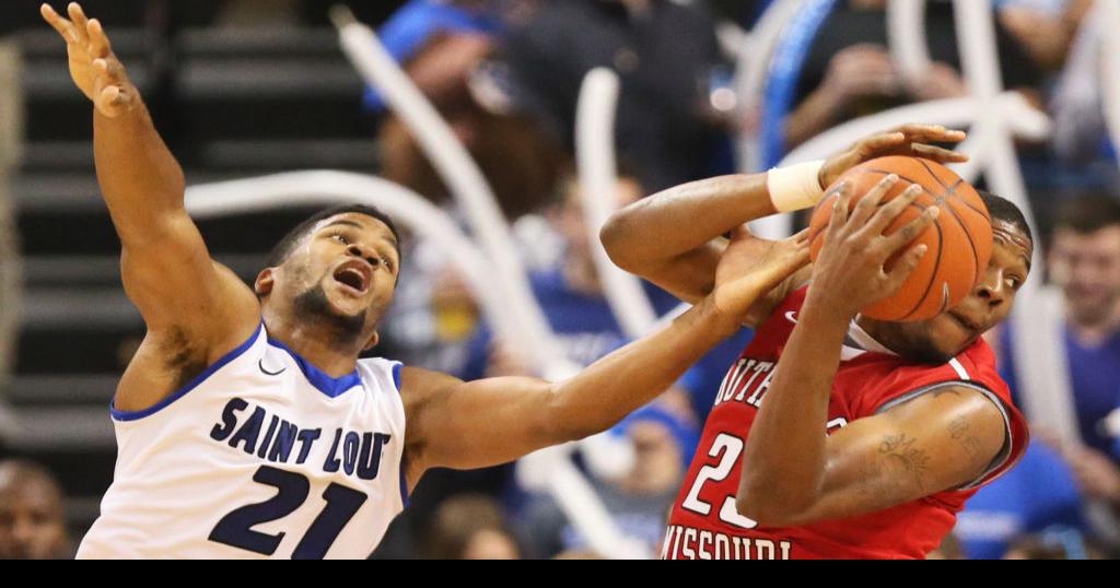 Billikens start slow but get season-opening win