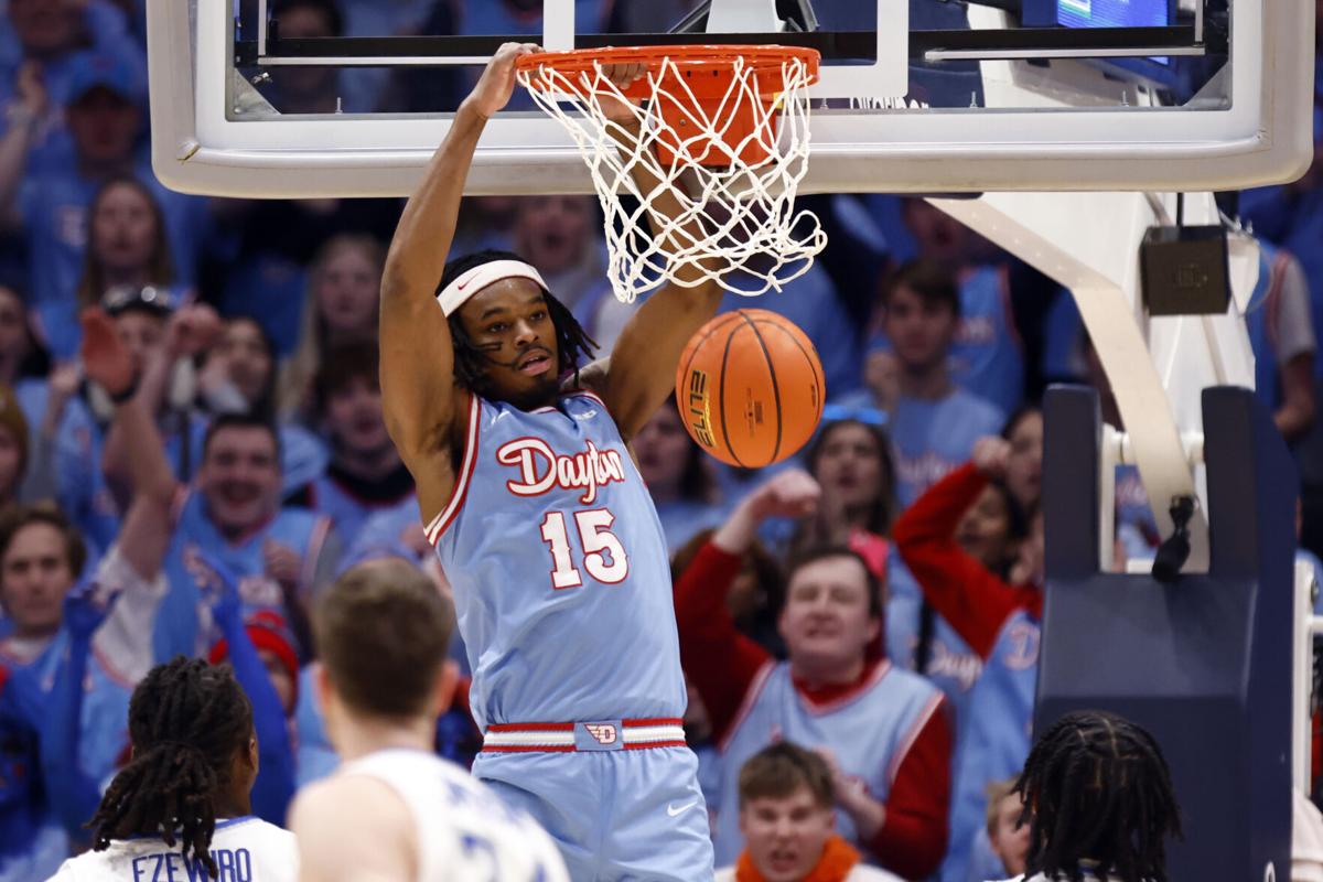 SLU hangs around at No. 21 Dayton before falling short, 70-65