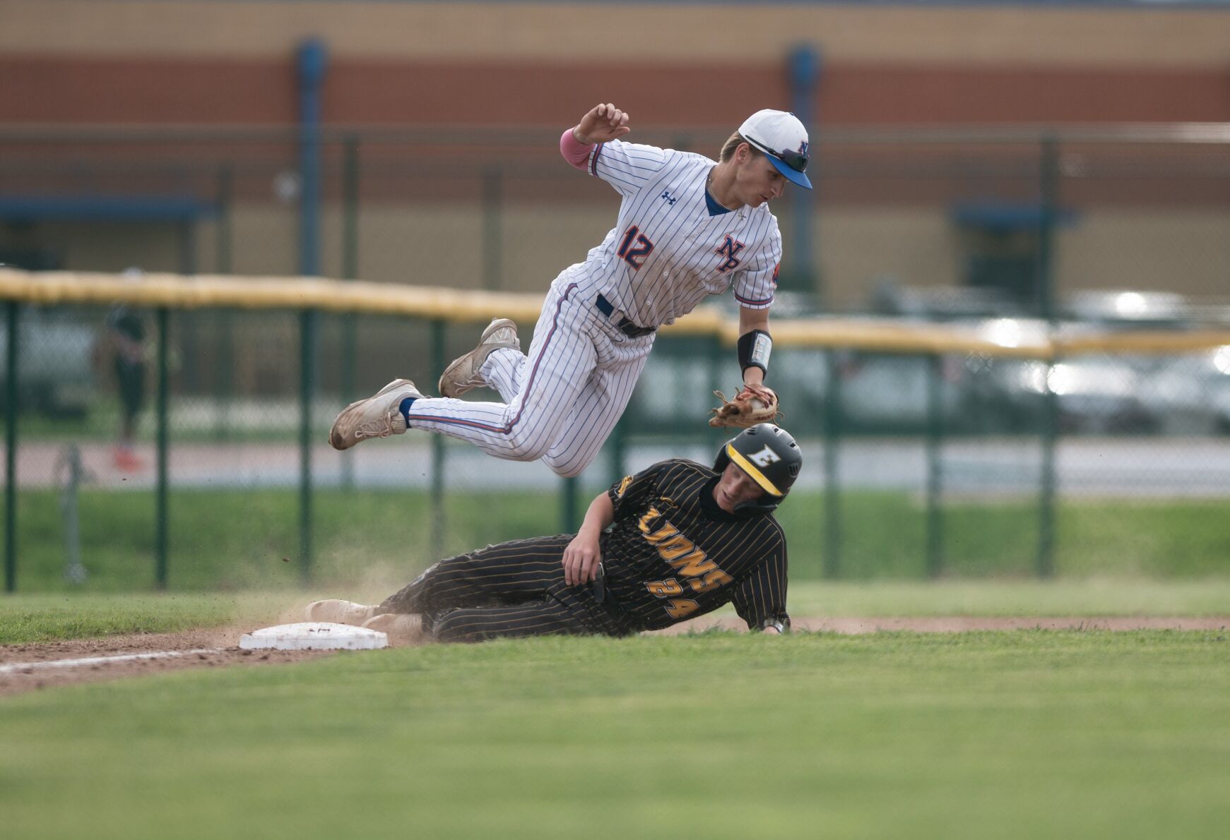 Joe Gonzales' key hit sparks North Point comeback over Fort Zumwalt East
