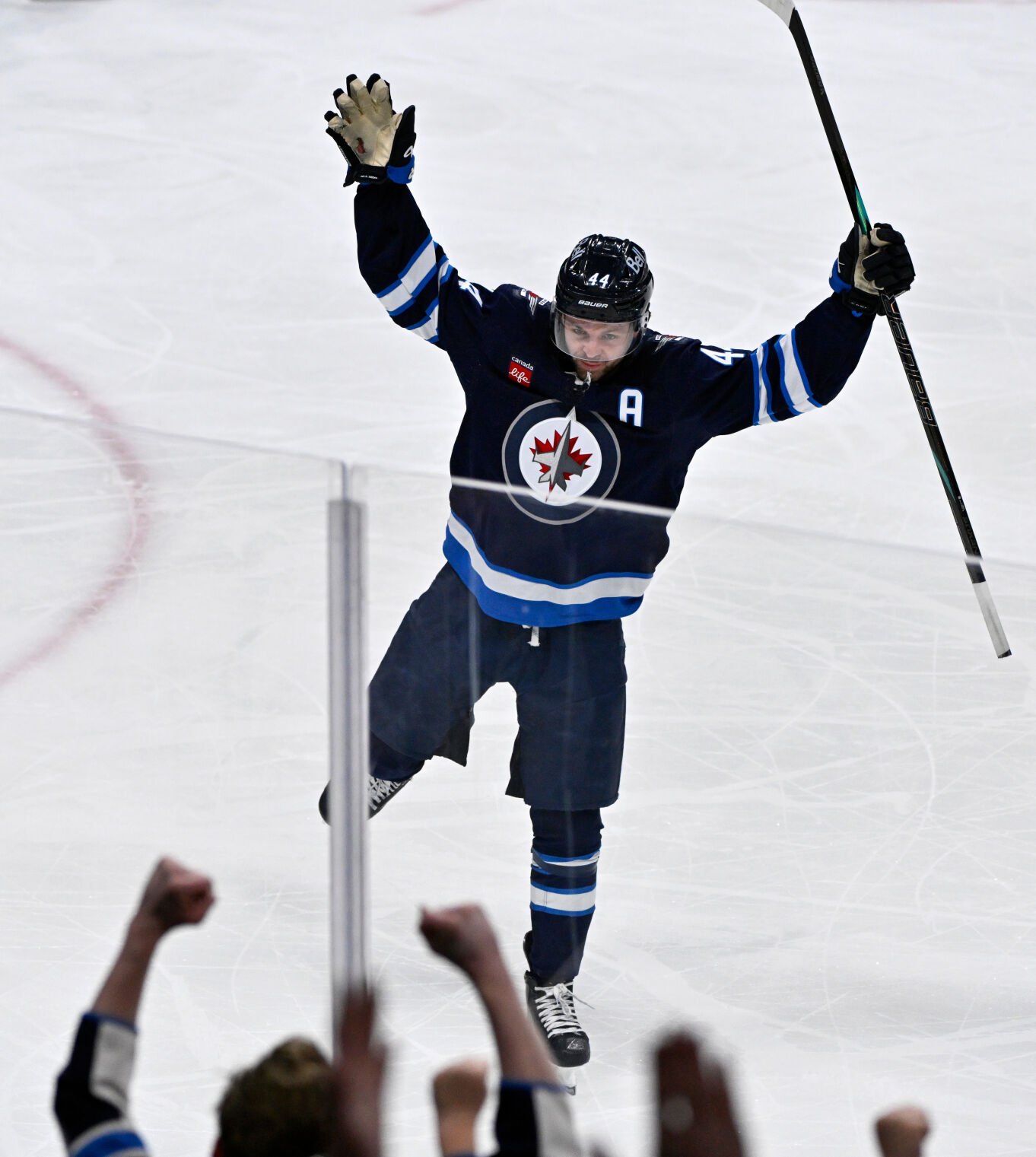 Pair of power-play goals doom Blues in 3-1 loss to Jets