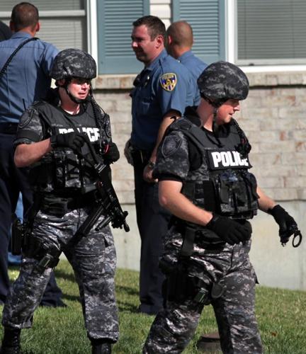 St. Louis County Police Tactical Operations Unit serves drug search ...