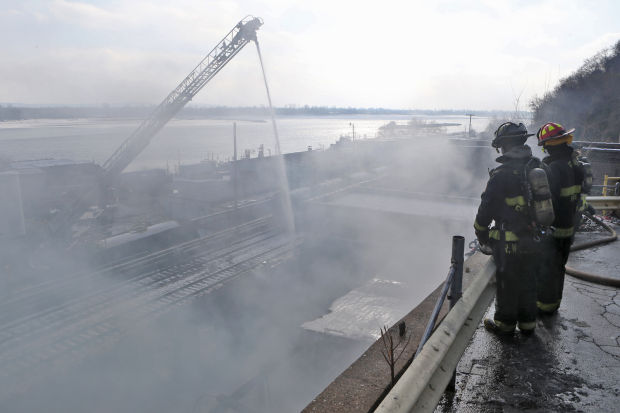 St. Louis firefighters battle three-alarm fire at warehouse