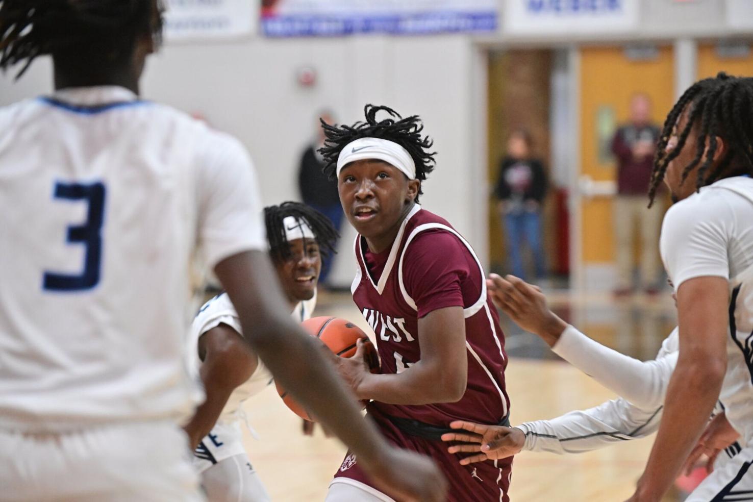 Belleville West stuns Belleville East on Nicholas Hankins Jr.'s buzzer ...