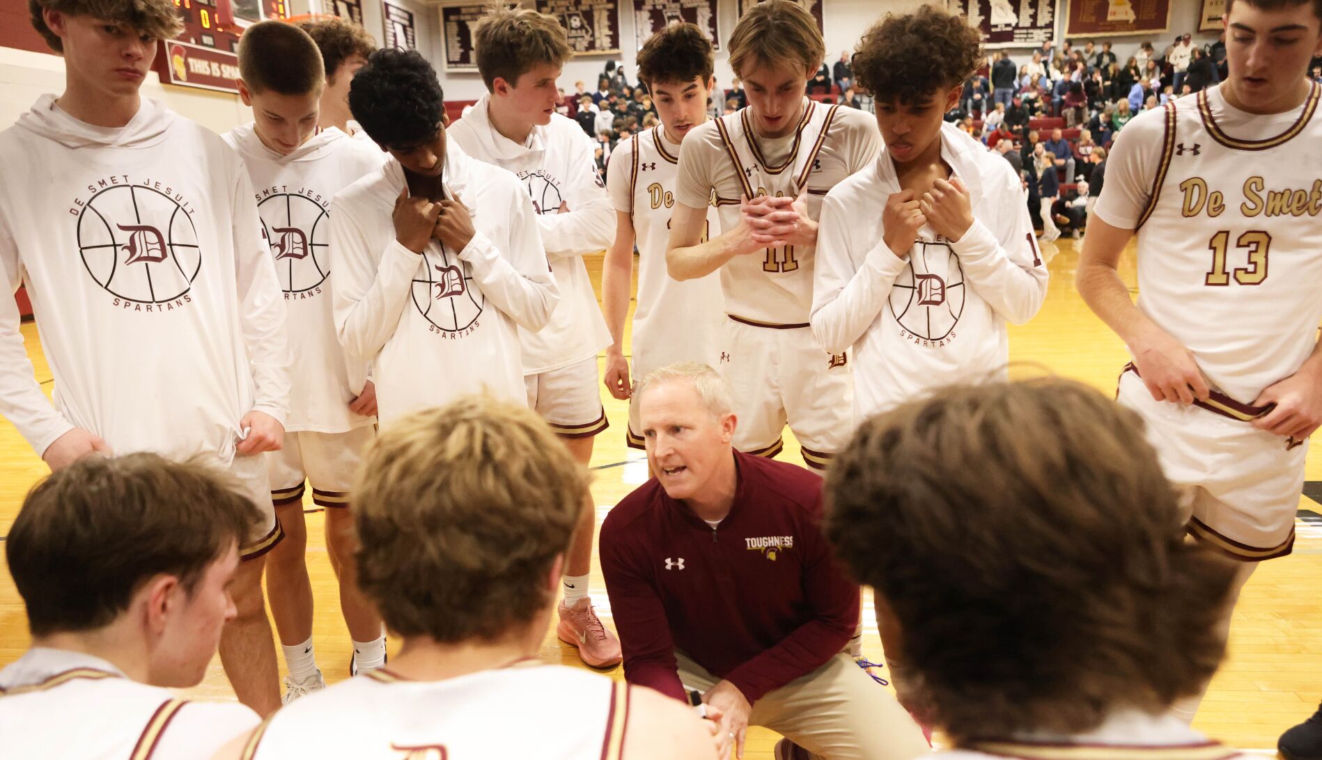 Big second half by Will Foulk helps De Smet top CBC in MCC opener