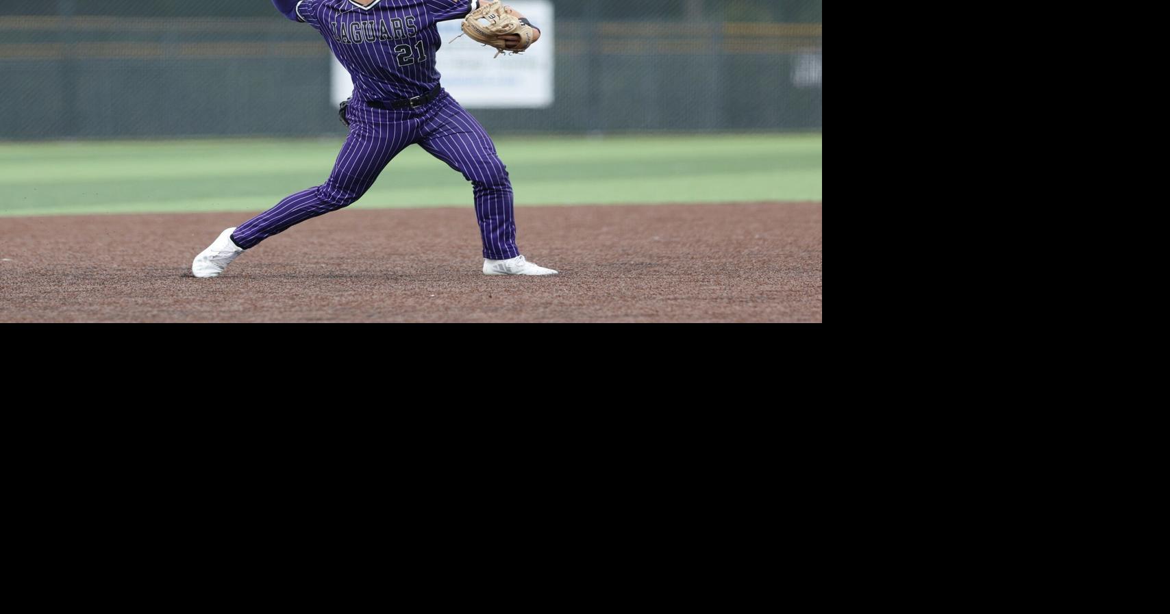 Fort Zumwalt West holds off De Smet in opener of Class 6 quarterfinal ...
