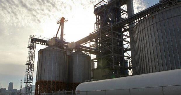 Bunge pays new CEO $16.7 million